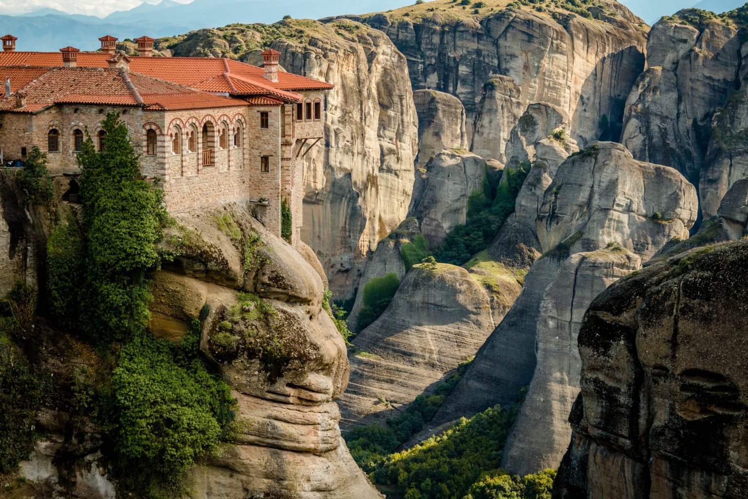 Meteora, locul unde cerul se unește cu pământul