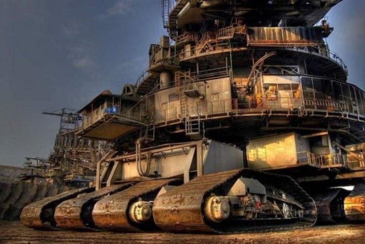 Bagger 288, cel mai mare excavator din lume