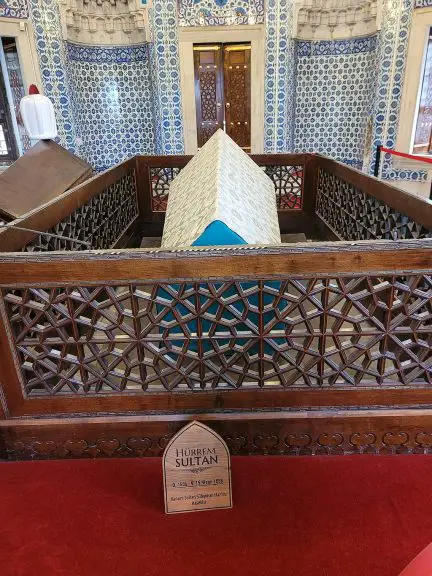 Hurrem: Concubina sultanului Suleiman Magnificul care a devenit regină