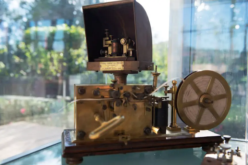 Tragedia care l-a determinat pe Samuel Morse să creeze Codul Morse